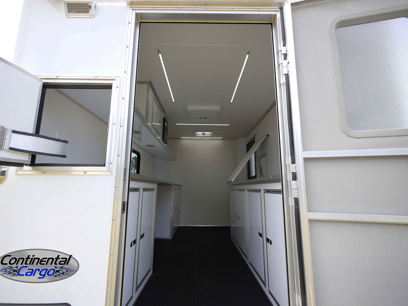 Fiber Optic Splicing Trailer - Continental Cargo